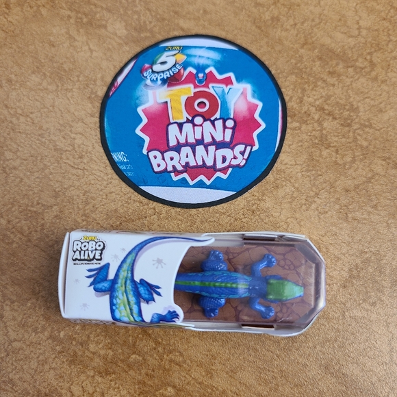 Zuru | Toys | Zuru Toy Mini Brand Collectors Toy Robo Alive Lizard ...